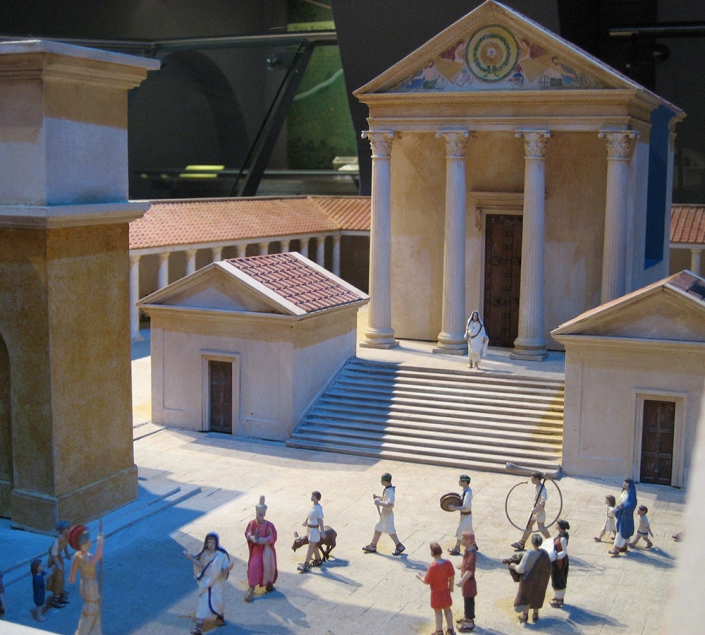 Roman Baths Model for the City of Bath Museum | Model Houses